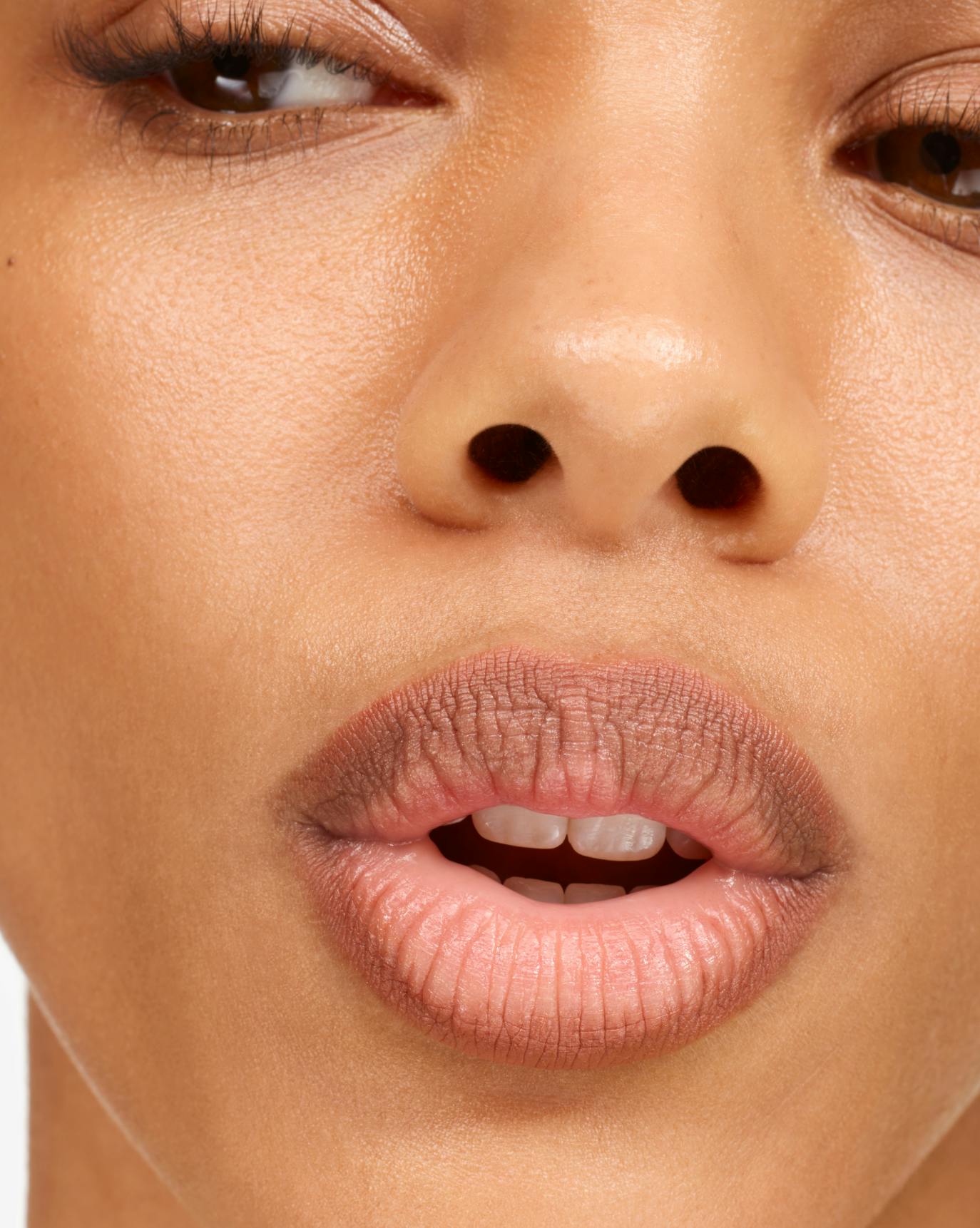 Lip Line – Glossier