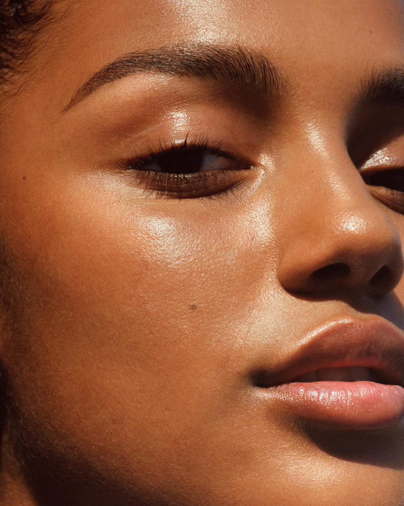 The Dewy Look – Glossier