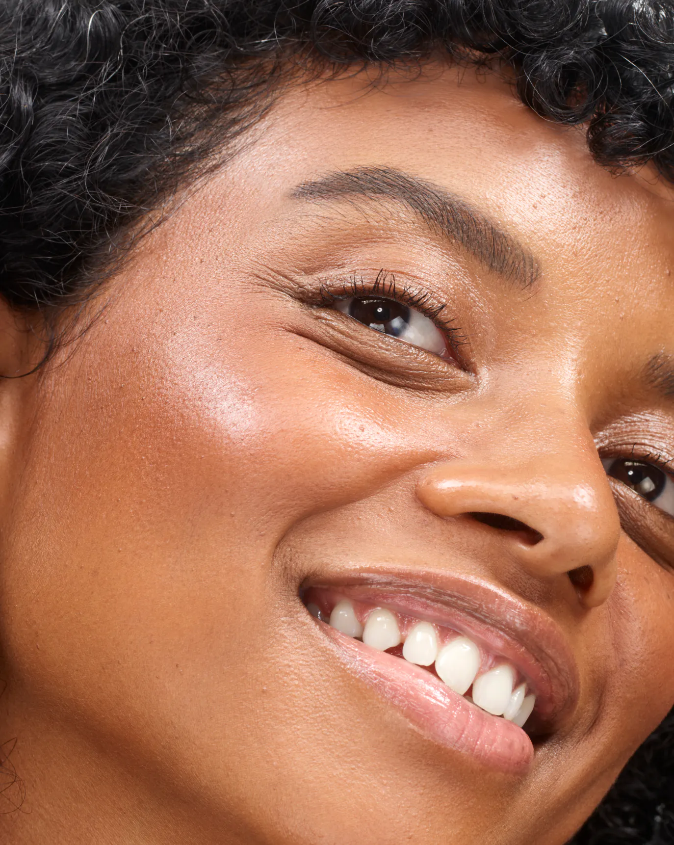 The Dewy Look – Glossier