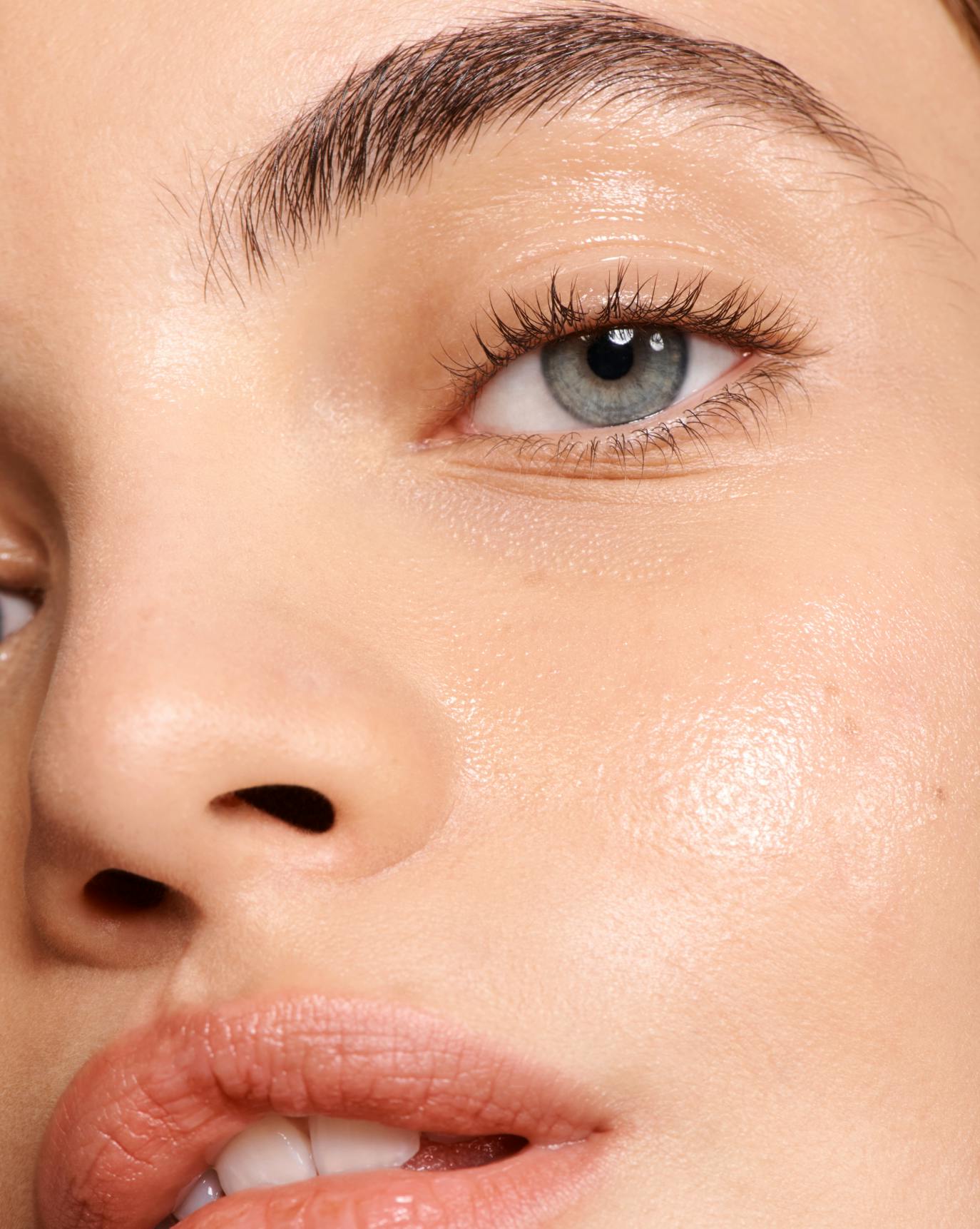 Futuredew Solid – Glossier