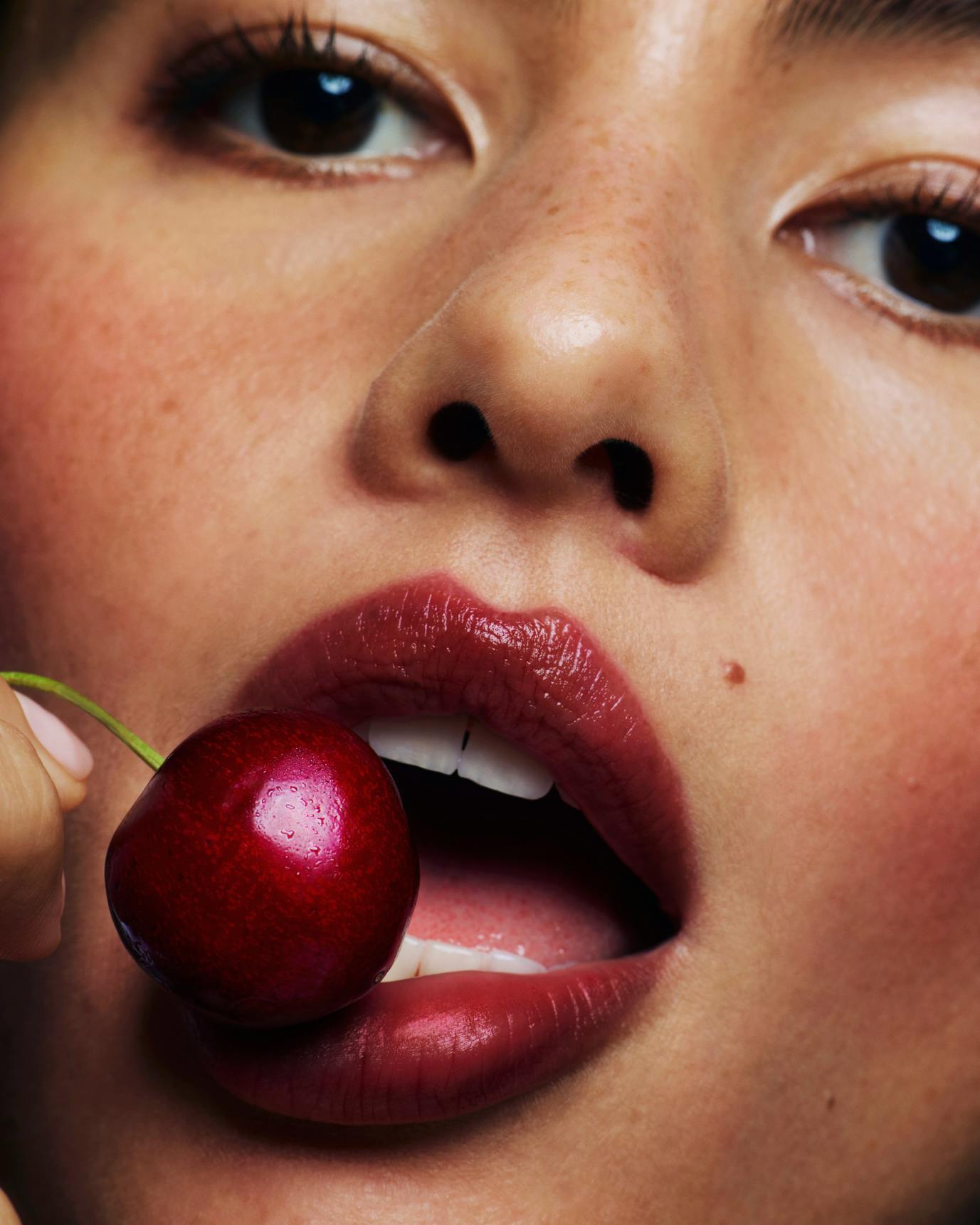 Lip Line – Glossier