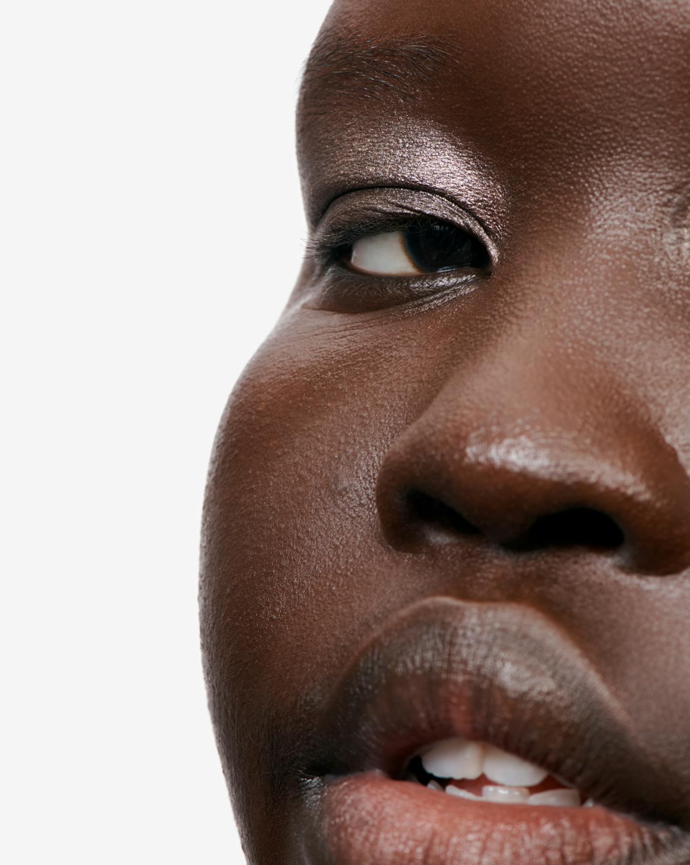 Shadow Stick – Glossier