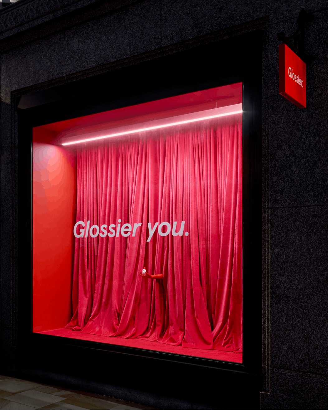 Locations – Glossier